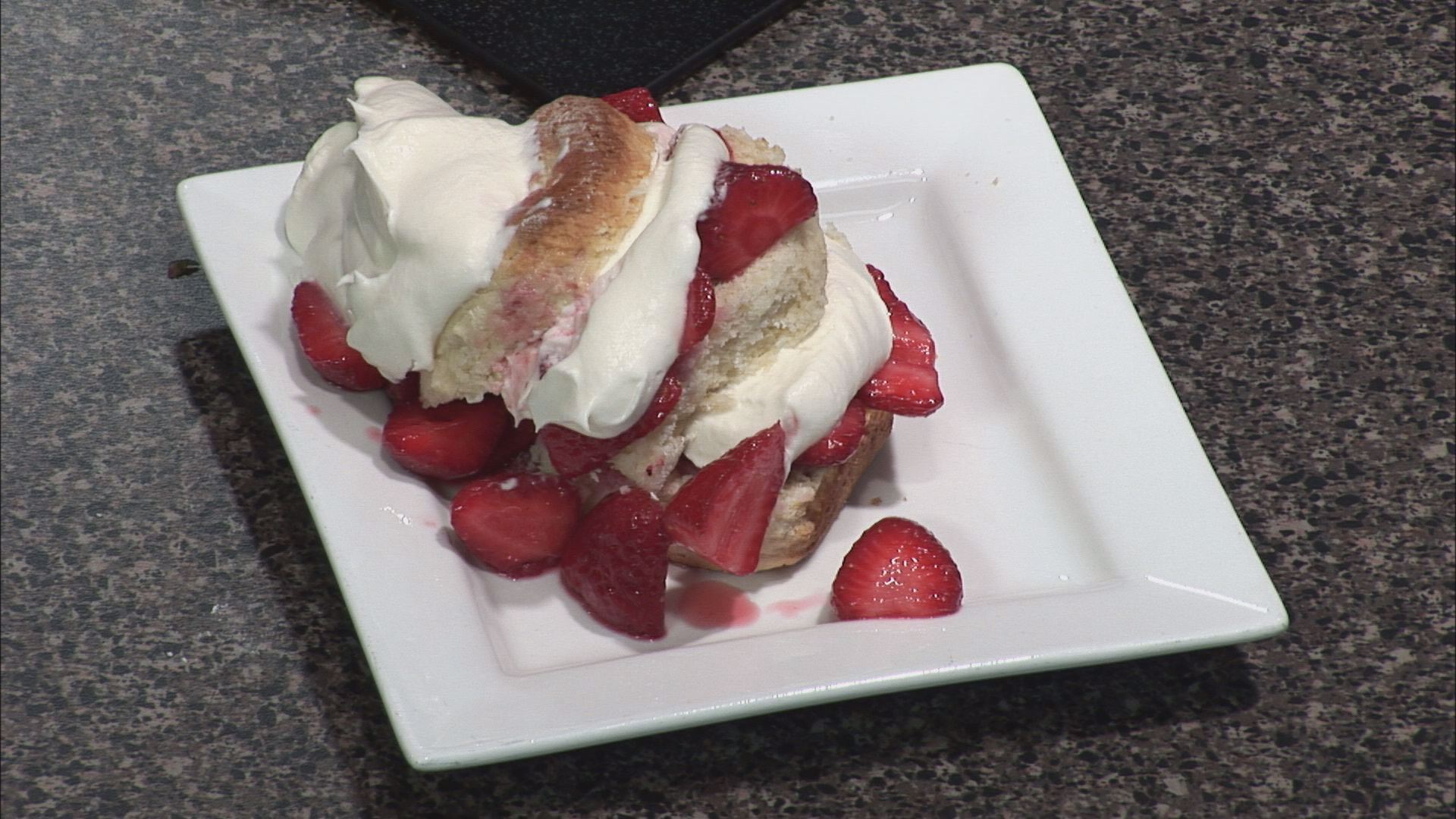 Lynn Archer - Sweet Strawberry Shortcake | newscentermaine.com