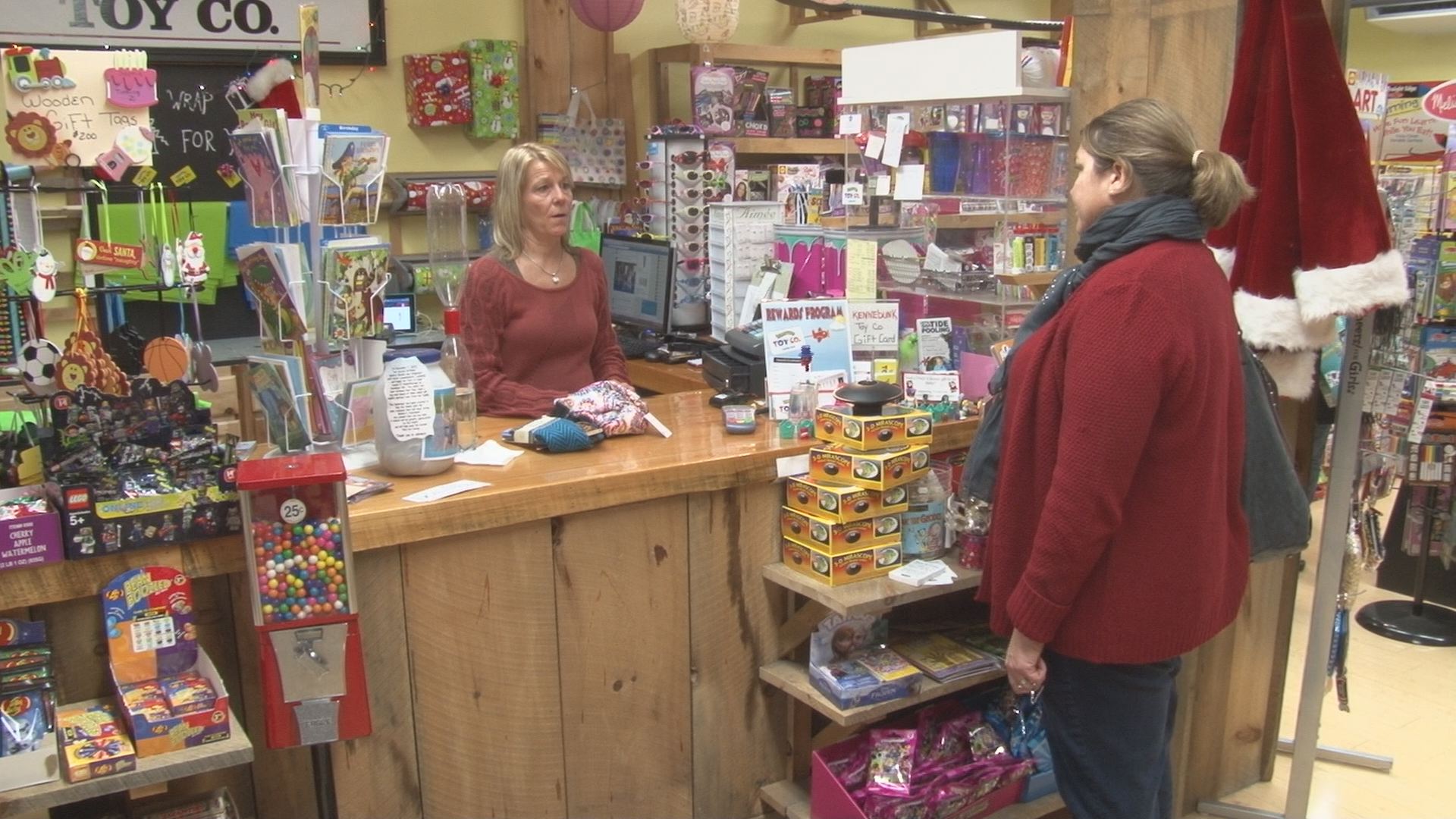 Small businesses fare well during holidays | newscentermaine.com