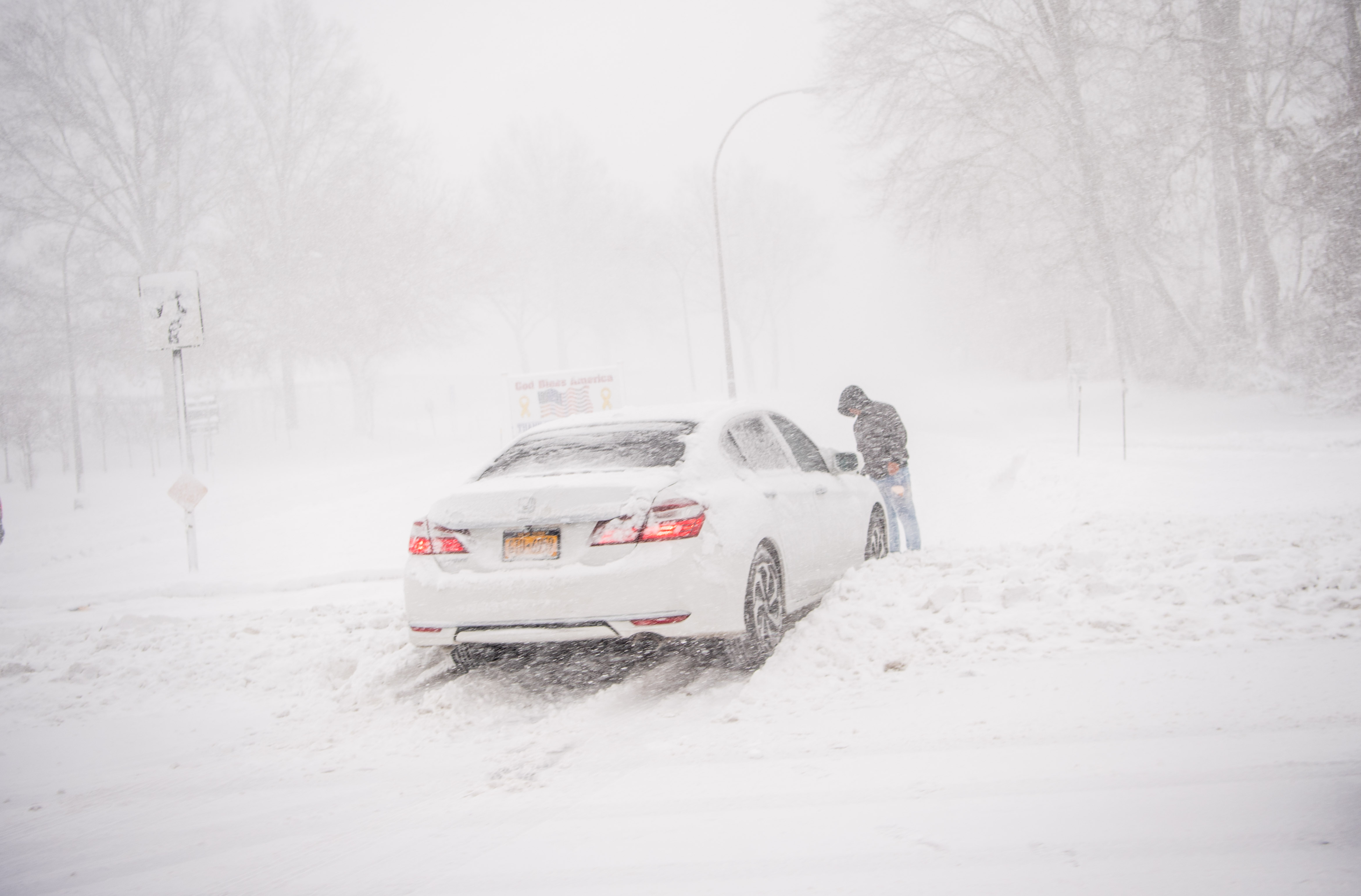 Heavy, wet snow once again blanketing Northeast | newscentermaine.com