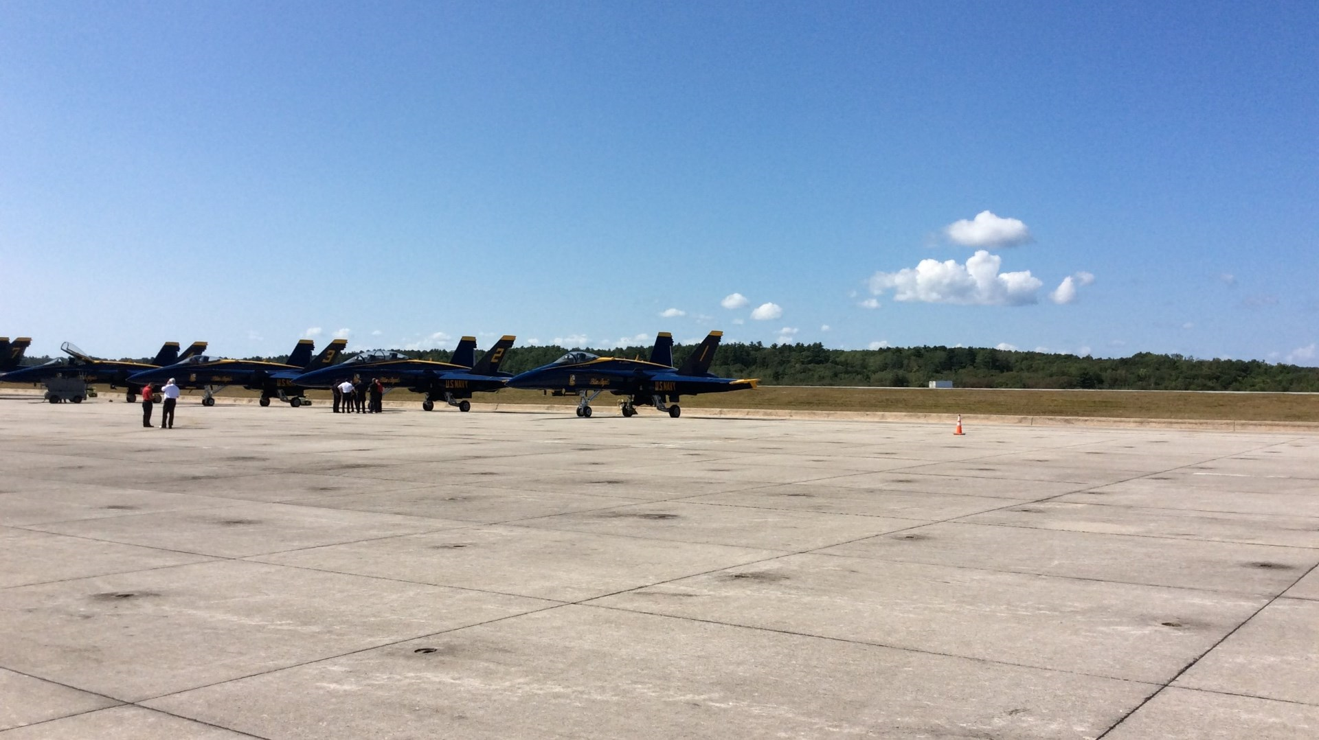 Blue Angels get lay of the land before soaring above it ...